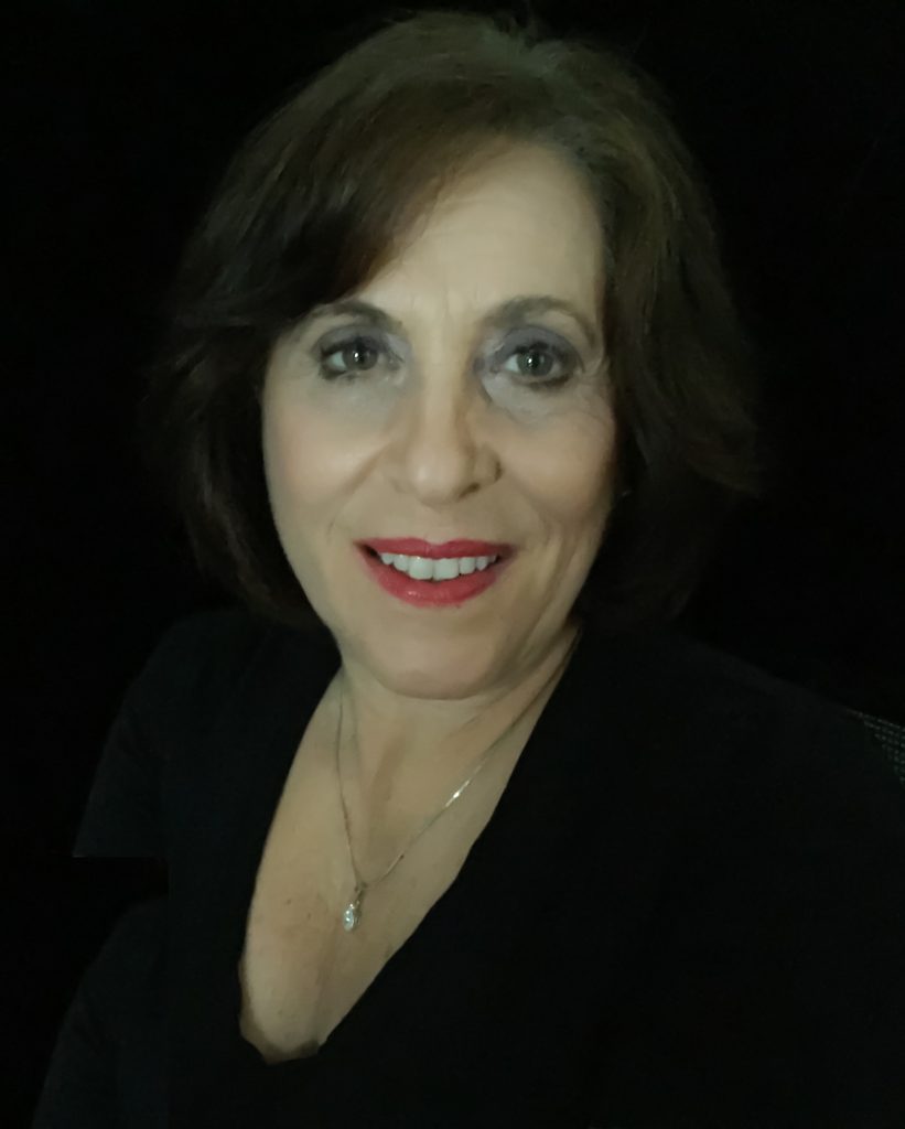 About Us - Laura Maniglia